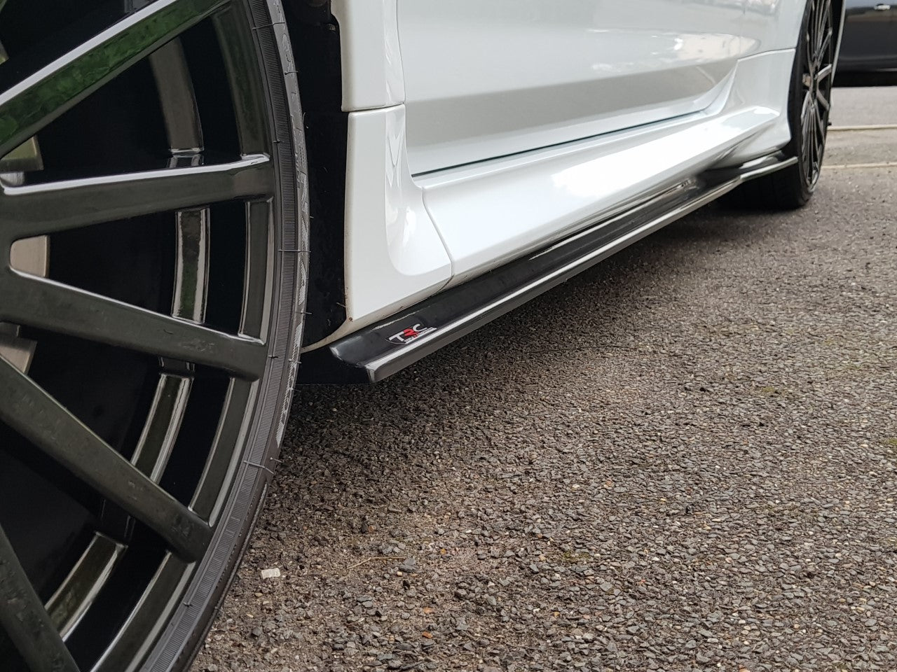 Ford Focus RS MK2 Side Skirt Splitters - TRC Performance Styling – VUDU ...